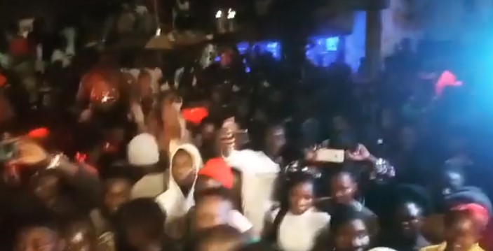 Kampala Shows Astro Lifa Love, Fans Turn Up In Big Volume | West Nile Xpozed